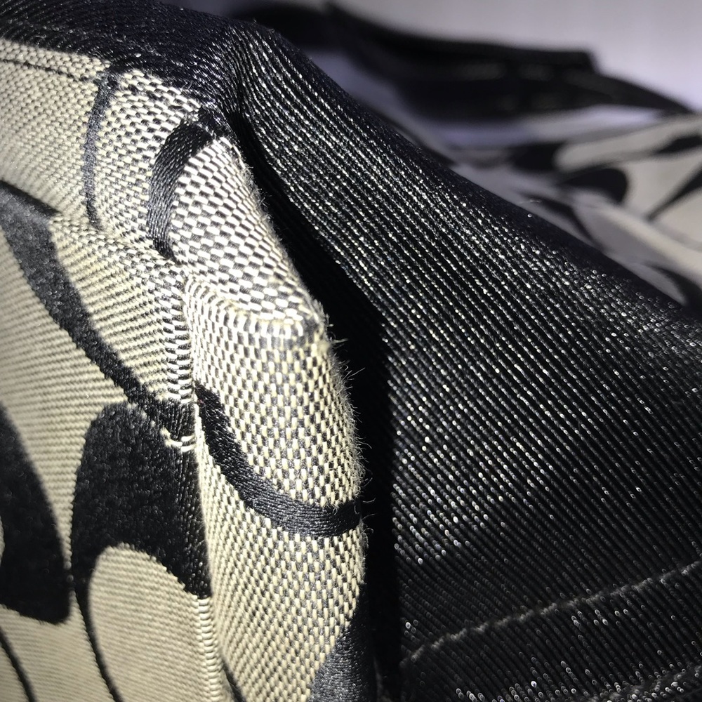 Coach Large Black And Gray Signature Stripe Bucket St… - Gem